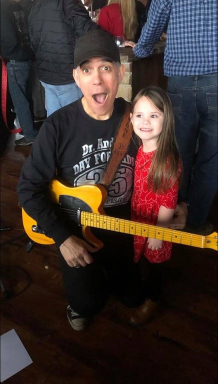 Photos of Gregg Sansone Entertainer Solo Artist