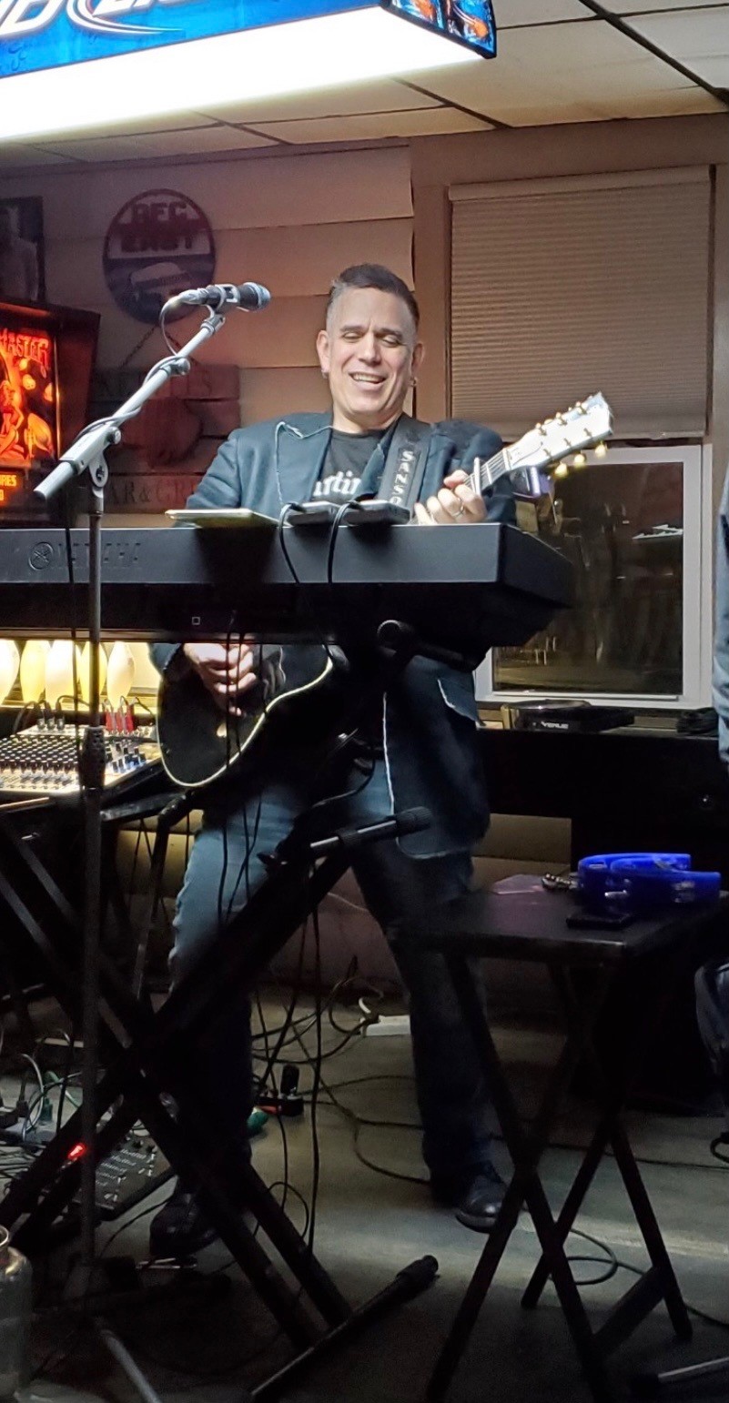 Photos of Gregg Sansone Entertainer Solo Artist